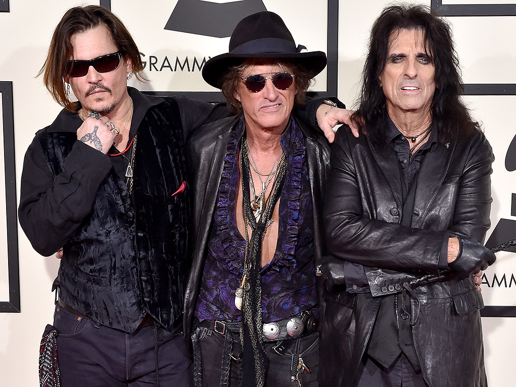 Johnny Depp and His Hollywood Vampires Band Visit Dracula's Castle with ...